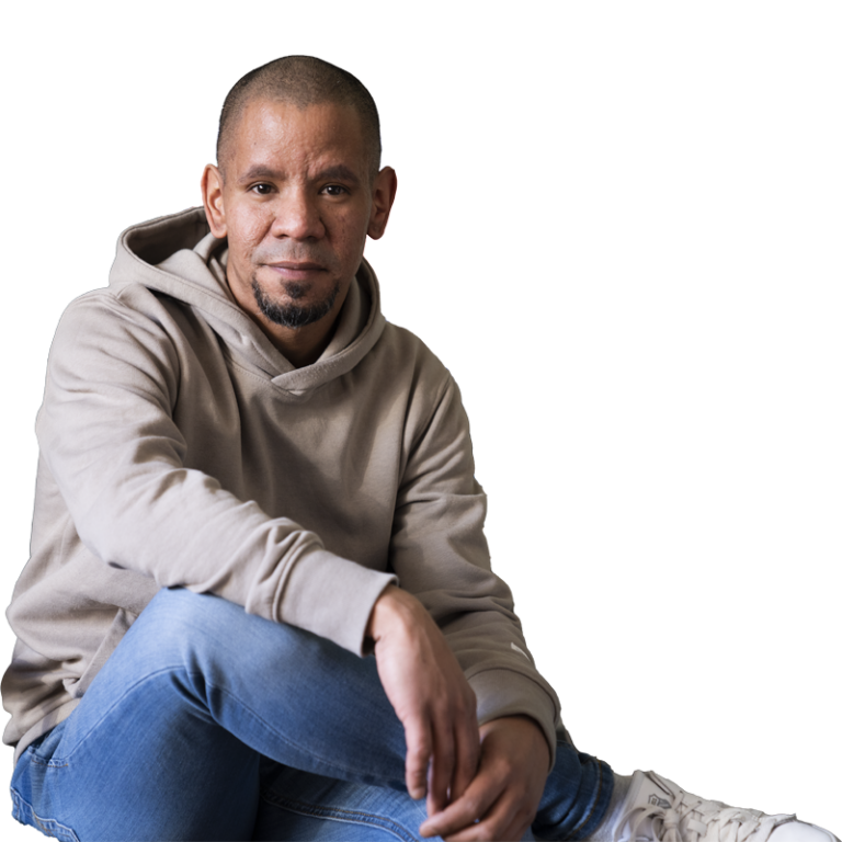 Kontakt – Chris Paus